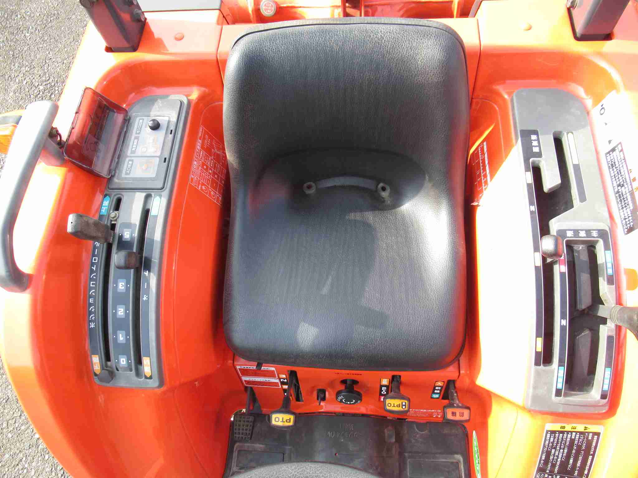 Kubota GT19 406時間 19馬力 | トラクター | 商品一覧 | 優良中古農機具を買うなら福治商会！